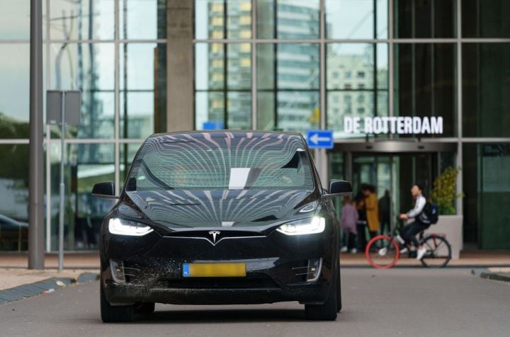 Kentekenplaat van auto's onherkenbaar maken - De Rooij Fotografie